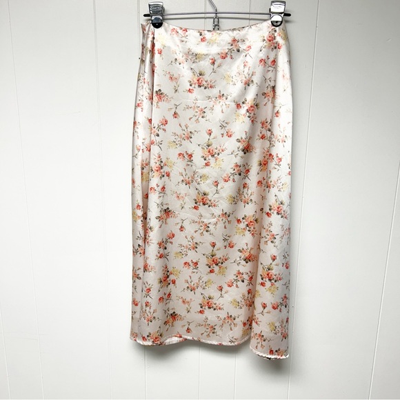 Cider | Skirts | Cider Cream Floral Satin Maxi Skirt Medium | Poshmark